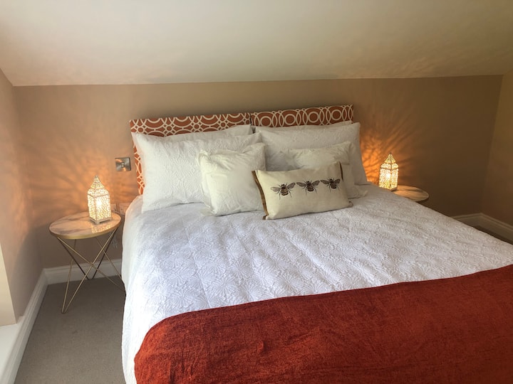 Cosy Entire House In  Central Tattenhall - Tarporley