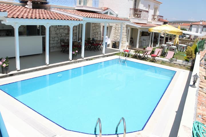 Alaçatı Lucky Angel Otel Ekonomik Oda - Alaçatı