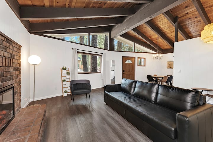 Modern Pines Chalet - Vhr 073551 - South Lake Tahoe, CA