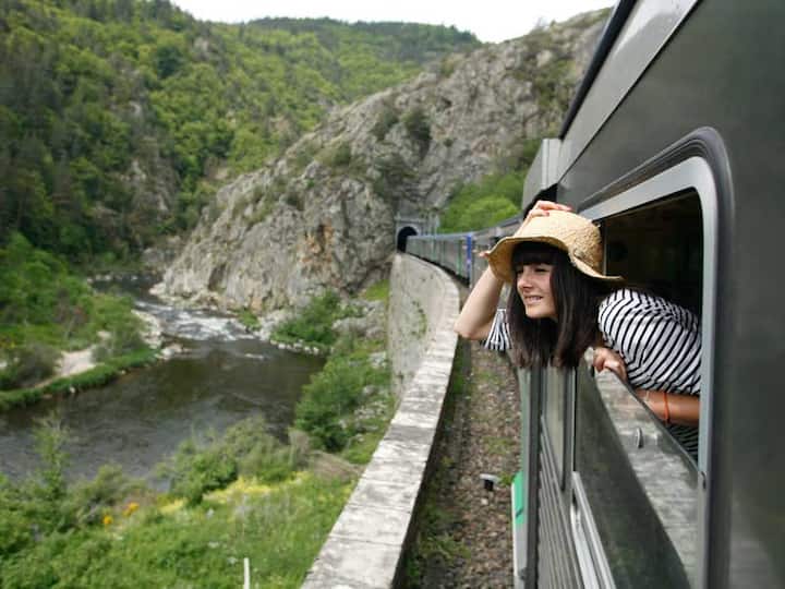 Gite De L´avesnes  250 M2 Au Coeur Du Val D'allier - Haute-Loire