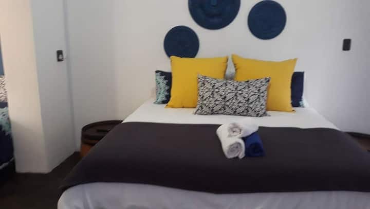 De Vuur Guesthouse Poolview 4 - Colesberg