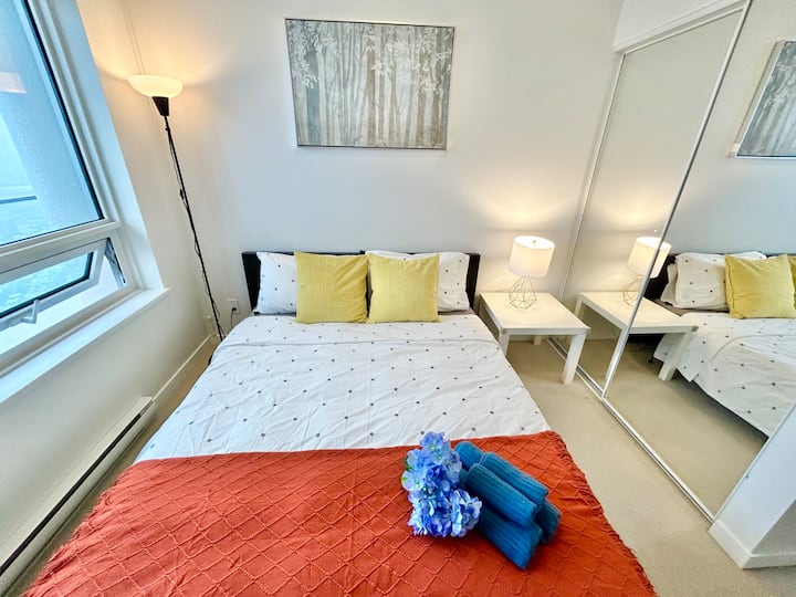 High Landscape Cityview 2b+2bath Skytrain - Burnaby