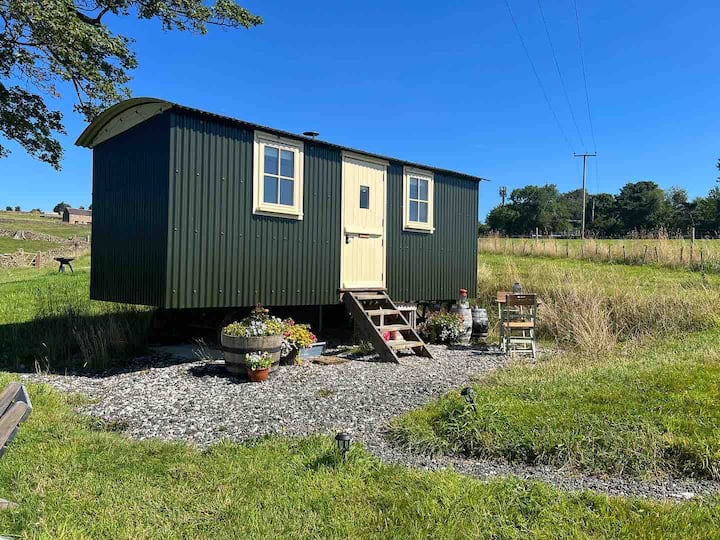 Huts In The Peak - Shepherds Hut Penny - Hartington