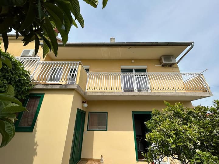 Lily Apartment Vodice - Pirovac