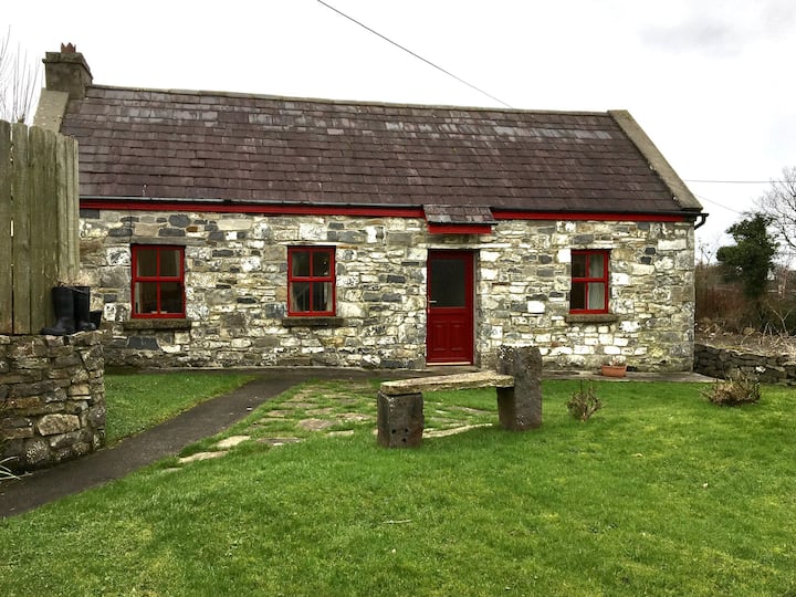 Mill Cottage - Westport, Ireland