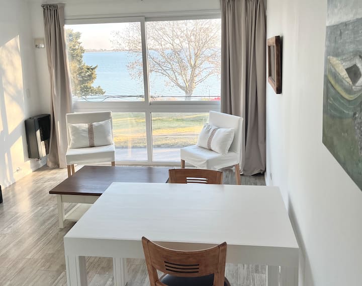 Increíble Departamento Con Vista A La Laguna - Chascomús