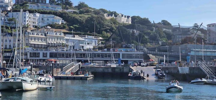 Sea-view, Torquay Harbourside  Apartment - Torquay