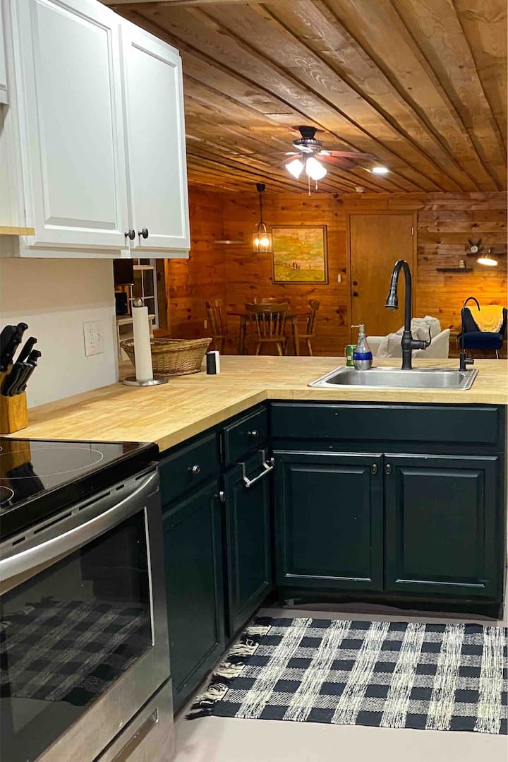 Farm Stay Near Mammoth Np, Sunsets, Fire Pit - Nolin Lake State Park, Mammoth Cave