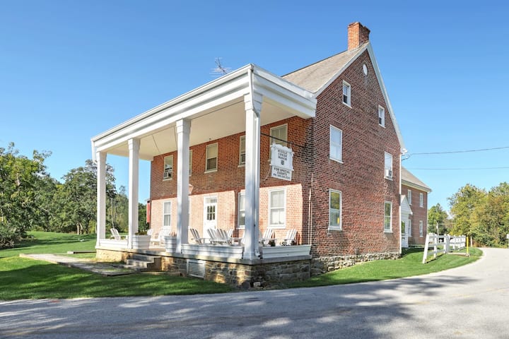 Middle Creek Manor- Weddings, Birthdays, Reunions - Emmitsburg, MD