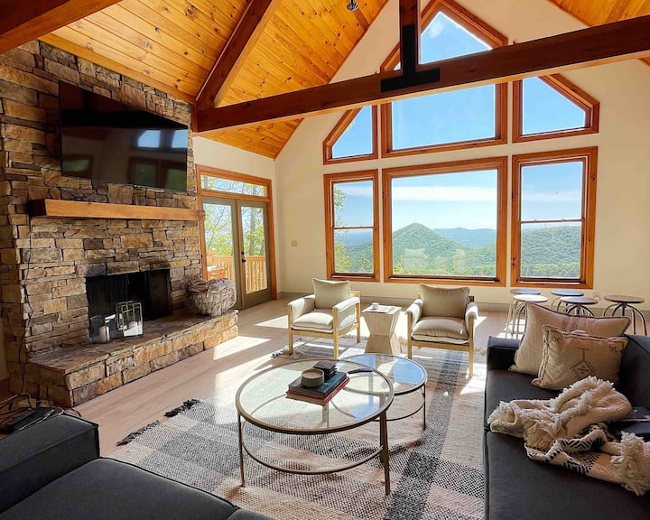 Highlands House: Amazing Views, Modern Mtn Getaway - Jasper, GA