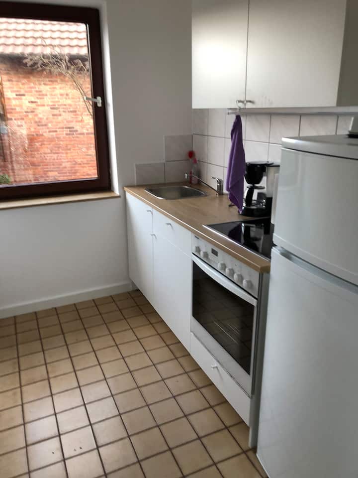 2 Zimmer Wohnung Auch Als Wg Zimmer Einzeln Buchen - Holzminden