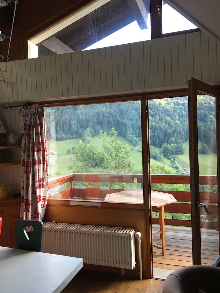 Savourez Les Aravis, Skiez Ou Randonnez En Famille - Le Grand-Bornand