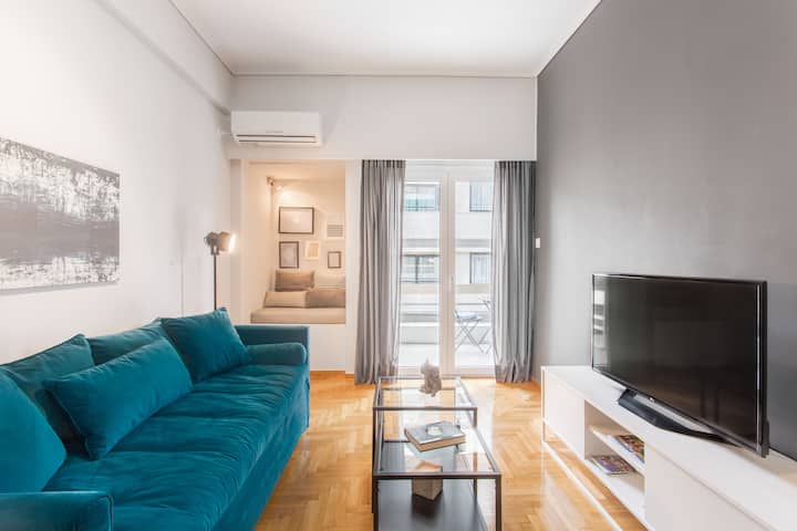 Stay In An Bright Flat Near The Acropolis - Atenas