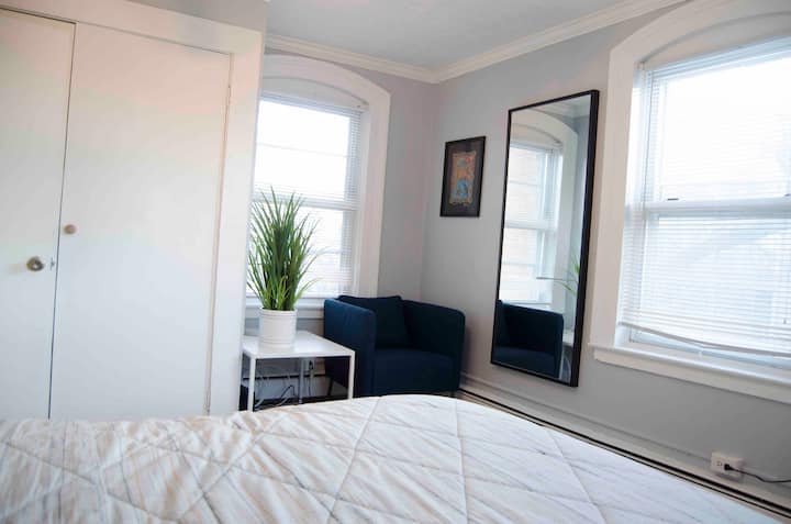 New Lg 2br Apartment With Great Kitchen - New Haven, CT