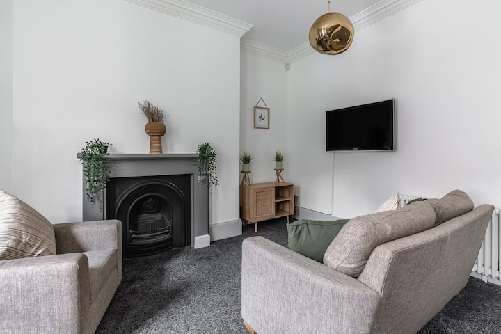 Central 2 Bed~garden~parking~marina, Shops & Food - Southampton