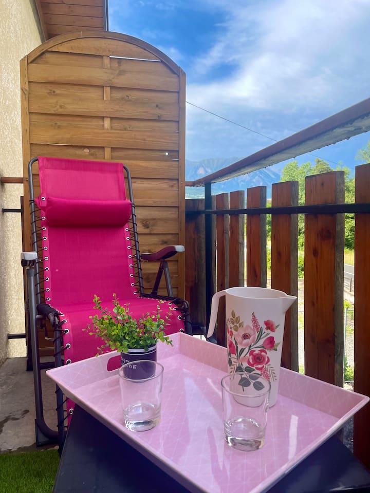 Sweet Home 🤍  Lac/montagne à Saint Sauveur - Embrun