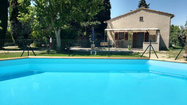 Mini-maison + Piscine Proche Luberon - Cavaillon