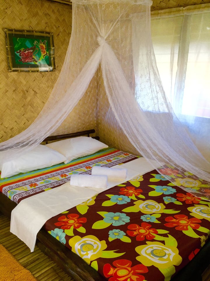 Sommer's Hill - Kudugnon Cottage - El Nido