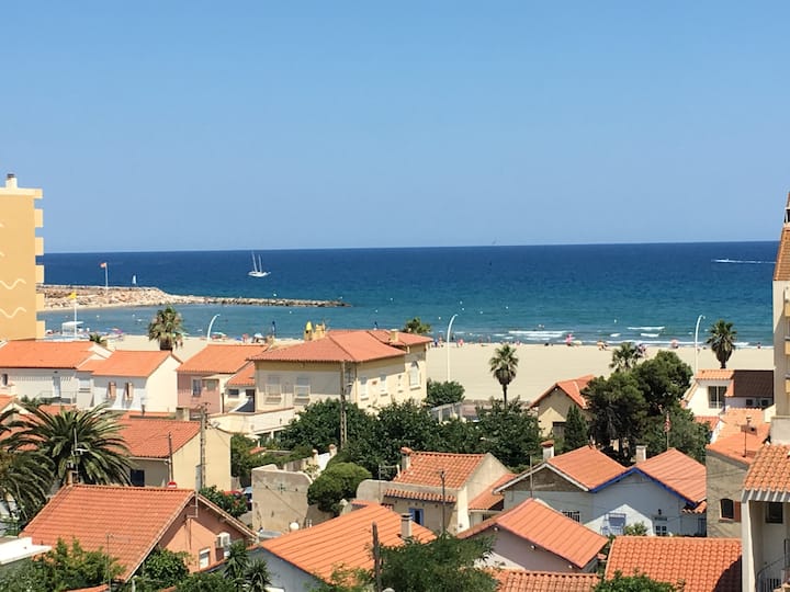 F2 Canet Plage, Apartment Avec Un Grand Vue - Canet-en-Roussillon