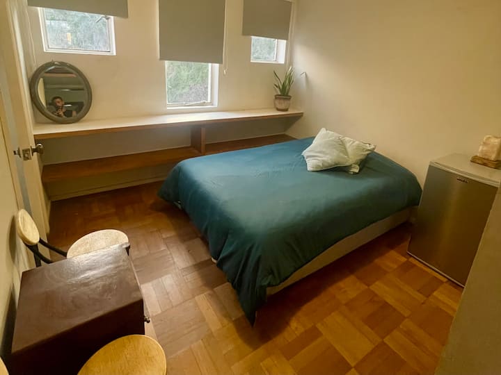 Dormitorio Entrada Y Baño Indep. Sin Cocina - Valparaíso