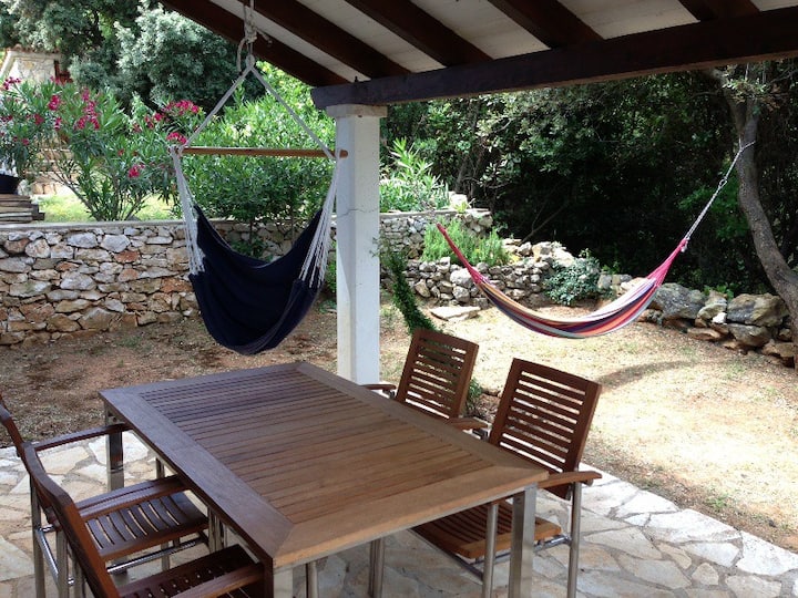 Sveti Jakov, A Hidden Place For A Great Vacation - Nerezine
