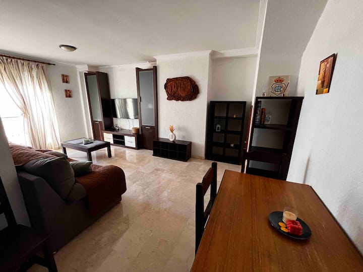 Duplex De 4 Habitaciones En Pleno Centro De Huelva - Huelva