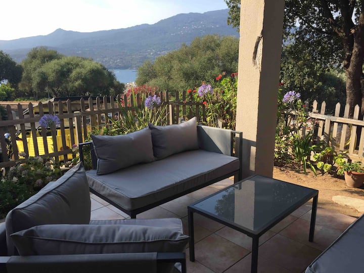 Rez-de-chaussée De Villa Vue Sur Mer - Propriano