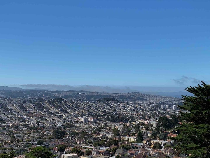 Private Studio With Panoramic San Francisco Views - San Francisco, CA