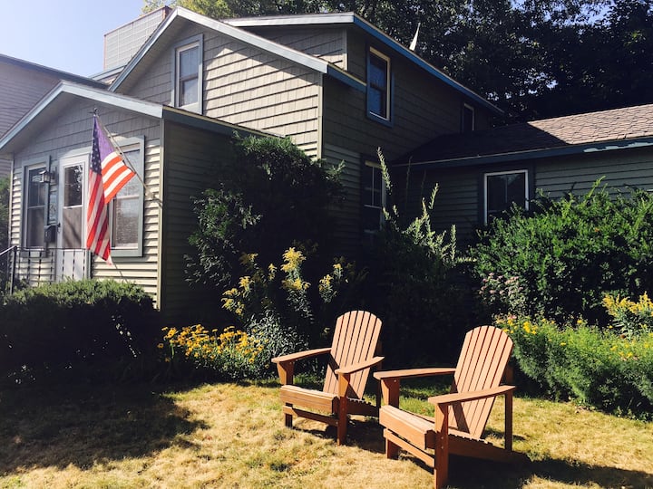 Crows Nest - Downtown Bar Harbor - Bar Harbor