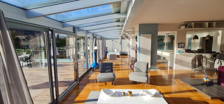 Villa D'exception De 500 M² / 1.800 M² De Terrain - Pontault-Combault