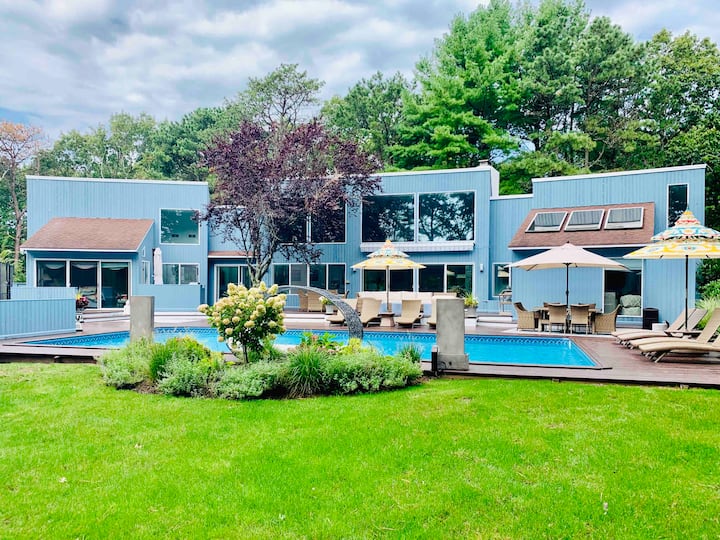 Flooded W/ Light! 6 Bed 4 Bath Pool & Tennis Court - Westhampton Beach, NY