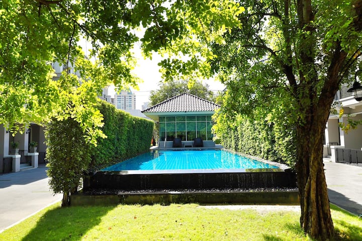 Breezy Haus In Asoke: Pool, Walk To Bts/mrt: Spc I - Bangkok