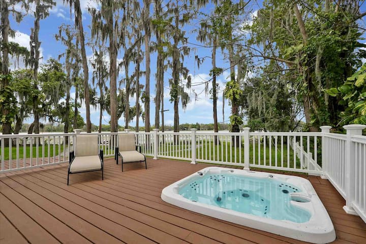 Lake House W/ Hot Tub - Orlando International Airport (MCO)