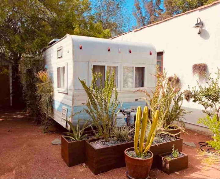 Cozy Vintage Trailer In The Echo Park Hills - Los Angeles, CA