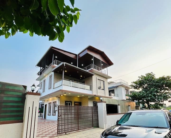 Mirage 4bhk Lonavala Pvt Pool - Lonavla