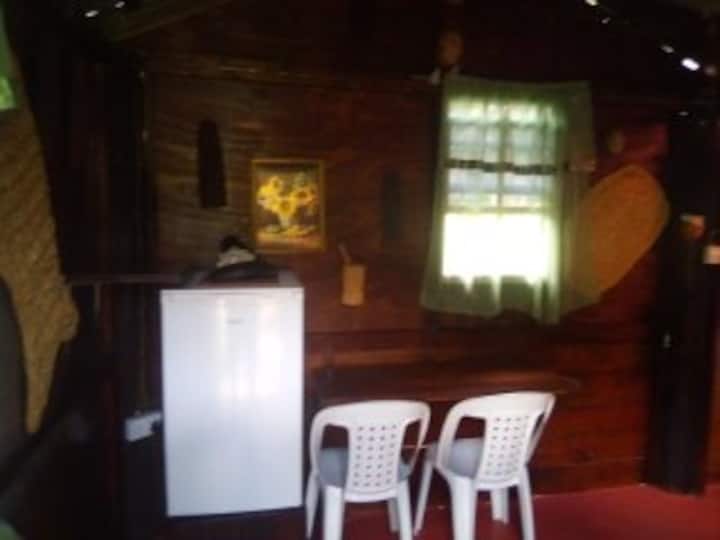 Wale's Yard

Breadfruit Tree Room - Dominica