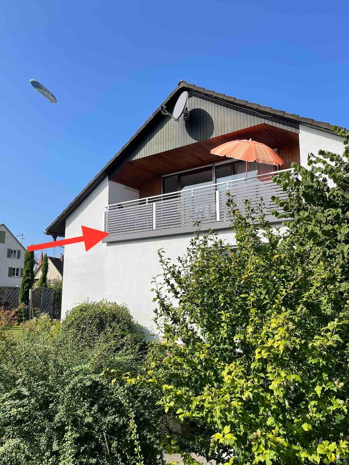 Ruhig Gelegene Ferienwohnung Mit Balkon - Langenargen