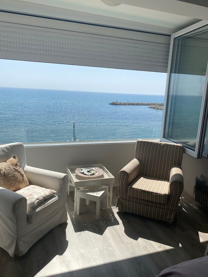 Sea ​​View - Larnaca