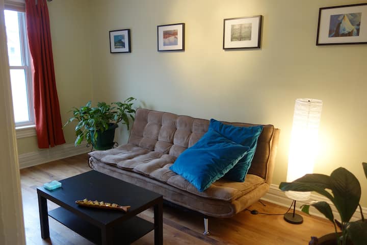 Quiet Downtown, 2 Level, Family-friendly Apartment - Ottawa