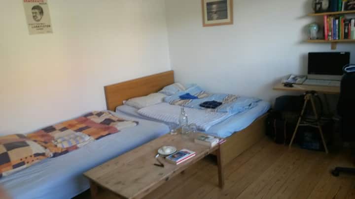 Studenten-zimmer In Cooler Lage - Rostock