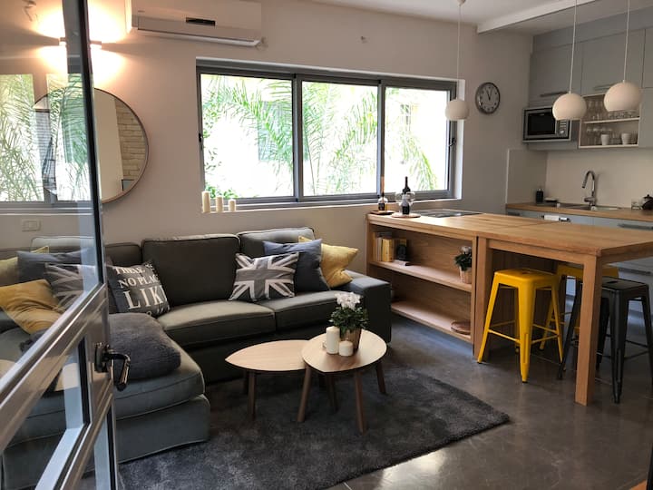 Designer Boutique Apt By Rothschild Blvd - Tel-Aviv