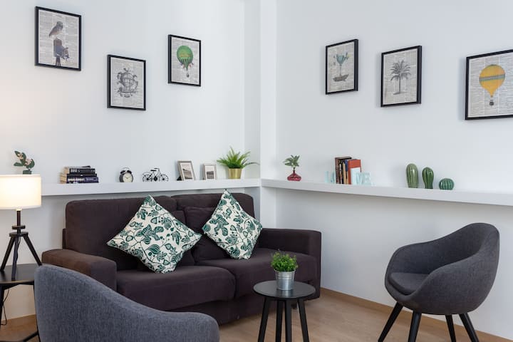 Renovated & Contemporary Apt. Near Paseo De Gracia - Universidad Ramon Llull