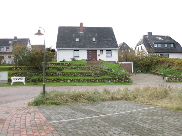 Ferienwohnung, Ruhige Wohngegend Und Strandnah - Hörnum