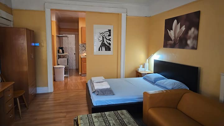 @ The 💖 Of Queens.7mins Walk Subway 🚉.Nearall.a