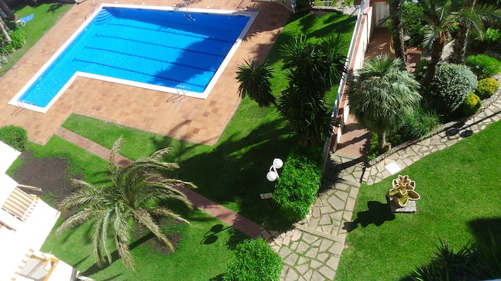 Sea View 2 Bedroom Apartment With Swimming Pool - Sitges