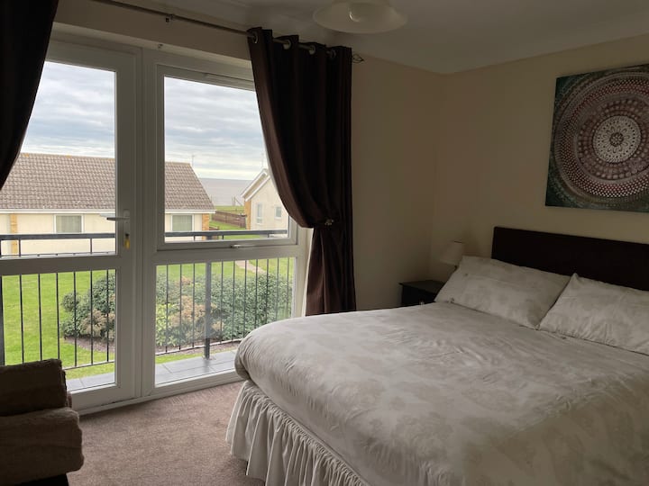 Lowestoft Holiday Rentals & Homes - England, United Kingdom | Airbnb