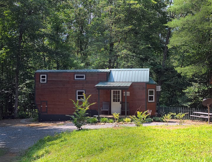 Quiet Tiny Home - 10 Min To Cherokee Casino - Cherokee, NC