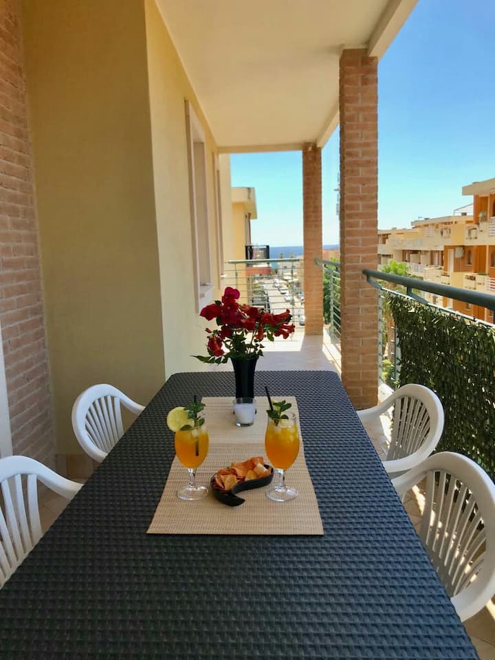 Alghero Sea View Apartment Balcony Lift & Parking - Alghero