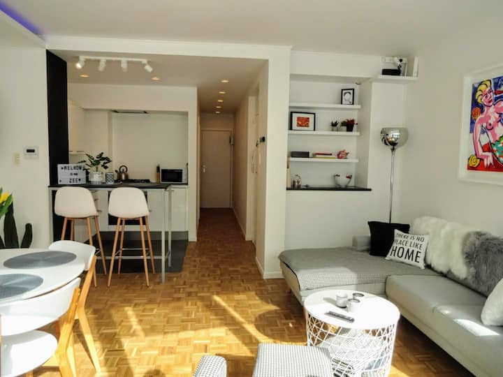 Zonnig 4p Appartement. Direct Aan Zee En Centrum. - Bredene