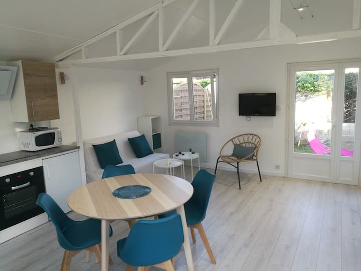 Charmante Maison Au Calme Avec Grand Terrain - Ouistreham